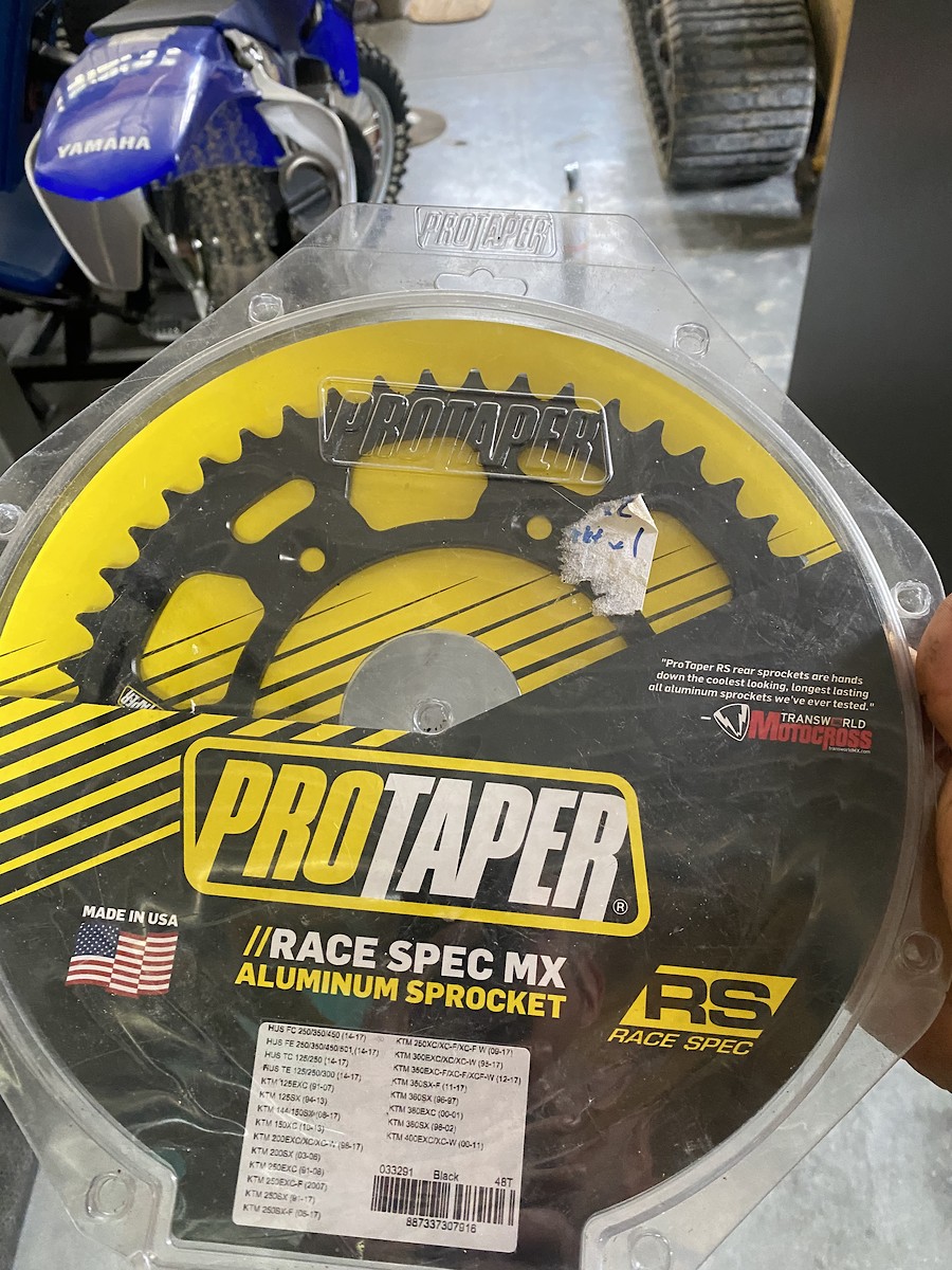 Random parts. DEBRUZER , Yz fmf pipe , Ktm pro taper sprocket - For ...