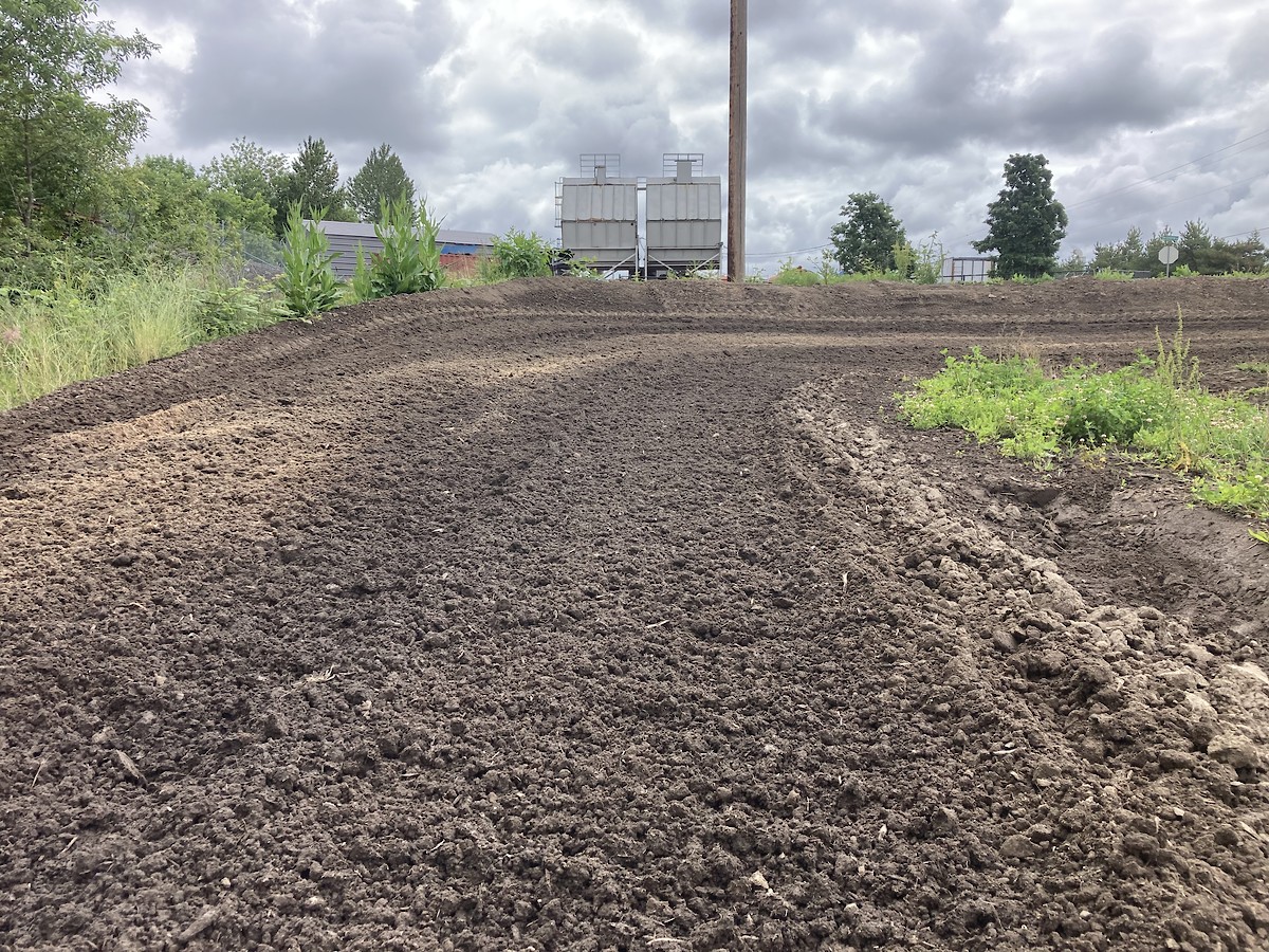 Ride on tracks with MULCH mixxed in? - Moto-Related - Motocross Forums ...