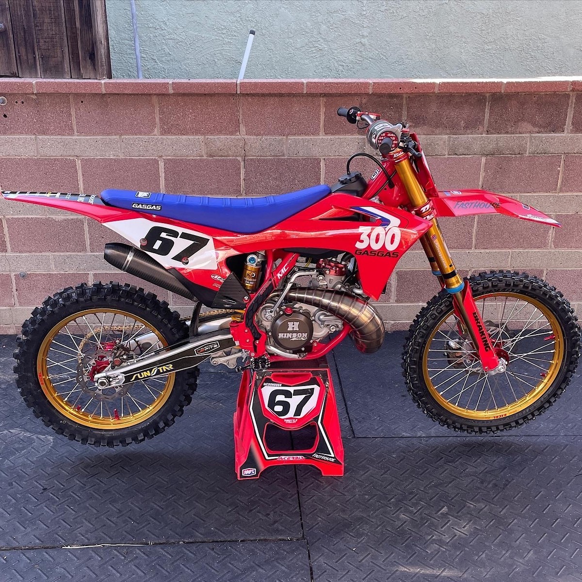 GasGas MC300 87 CR250 tribute - Bike Builds - Motocross Forums ...