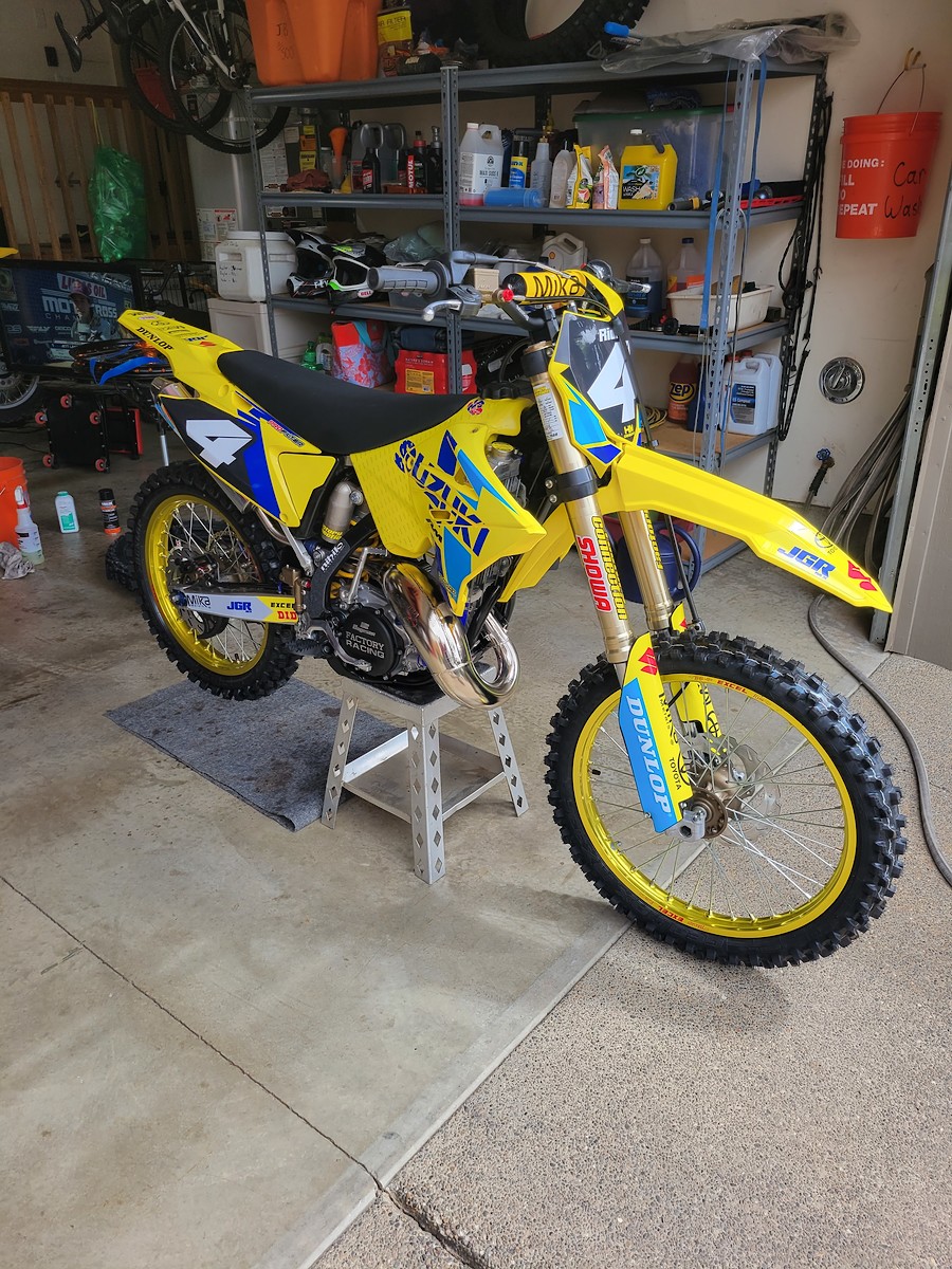 2005 Suzuki RM125 full Rebuild - Bike Builds - Motocross Forums ...