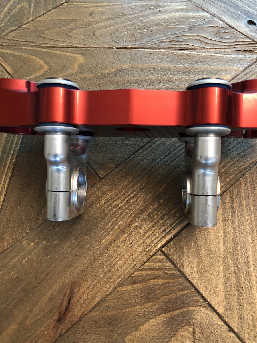 WTB RG3 clamp set/bar mounts and engine hangers for '07 CRF 250R - For ...