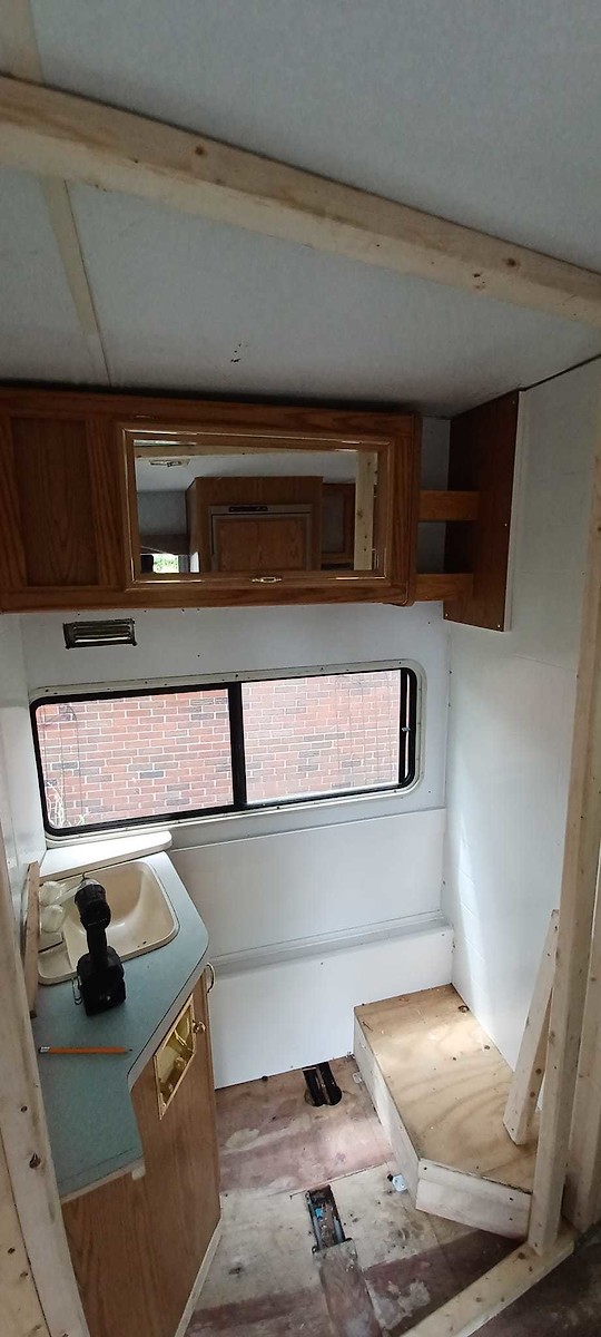 Building a "Mini" - Fun Mover/Toy Hauler Class C RV - Tech Help/Race ...