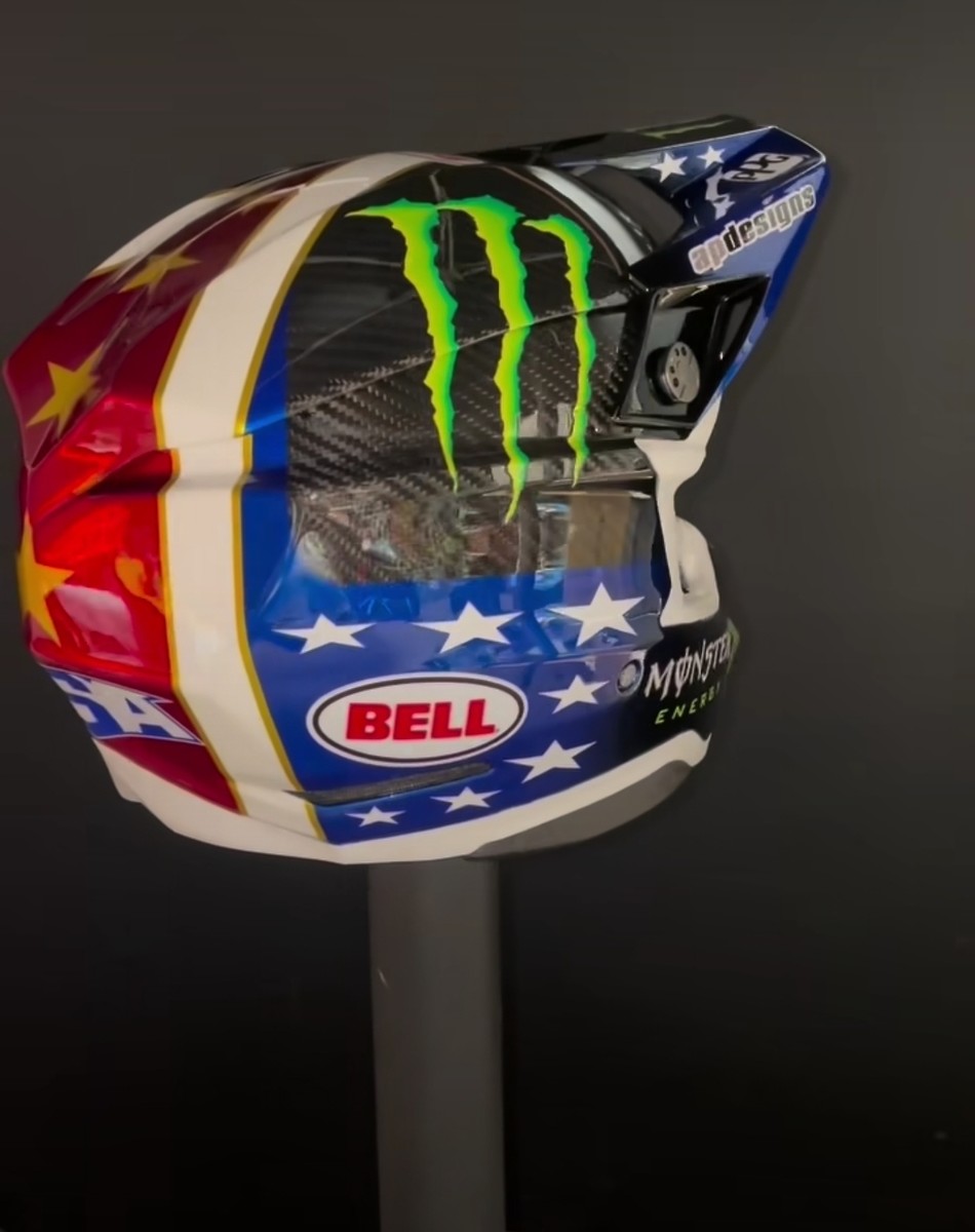 Super disappointed by the mxon team USA helmets - Moto-Related ...