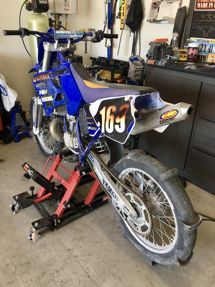 FREE!!! 2001 YZ250 Enduro build on the CHEAP?! - Bike Builds ...