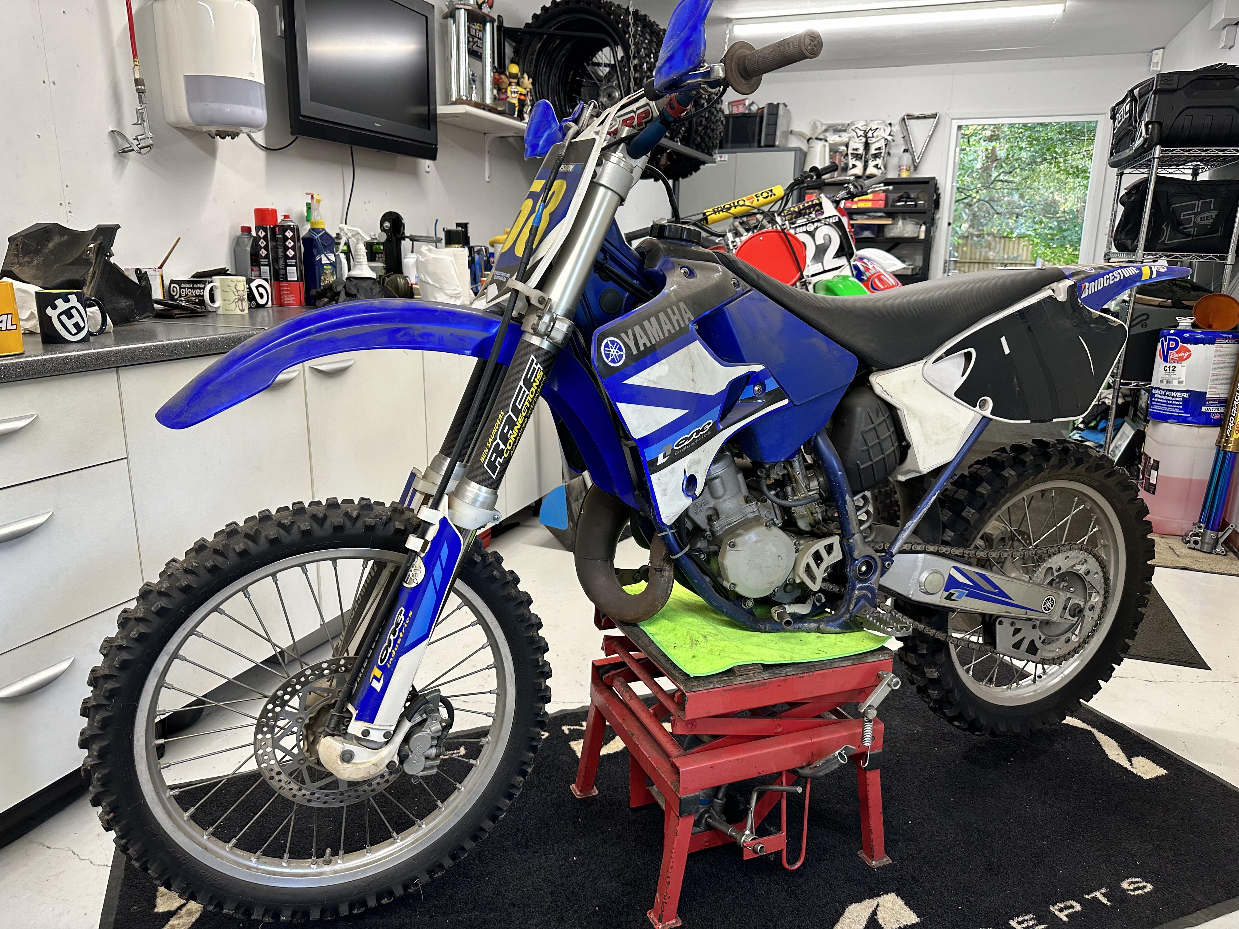 1998 YZ125 Factory Replica Build - Finished - Bike Builds - Motocross ...