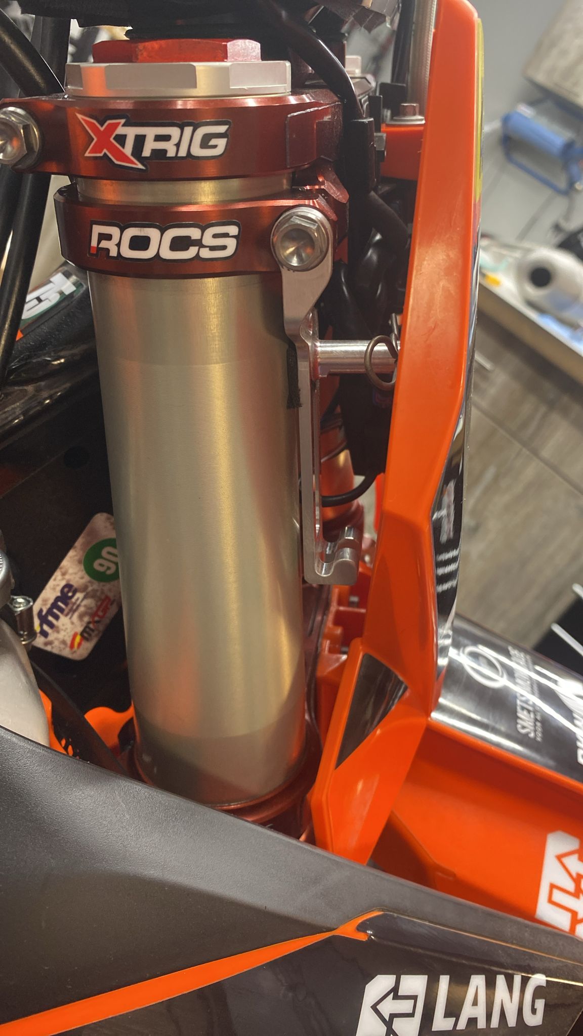 Mylaps CNC machined aluminium transponder holders for X-trig clamps ...