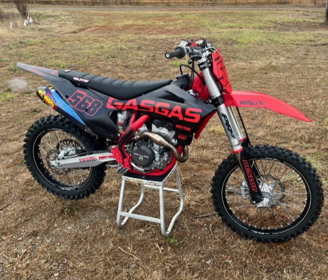 Matte Graphics vs Glossy Graphics - Moto-Related - Motocross Forums ...