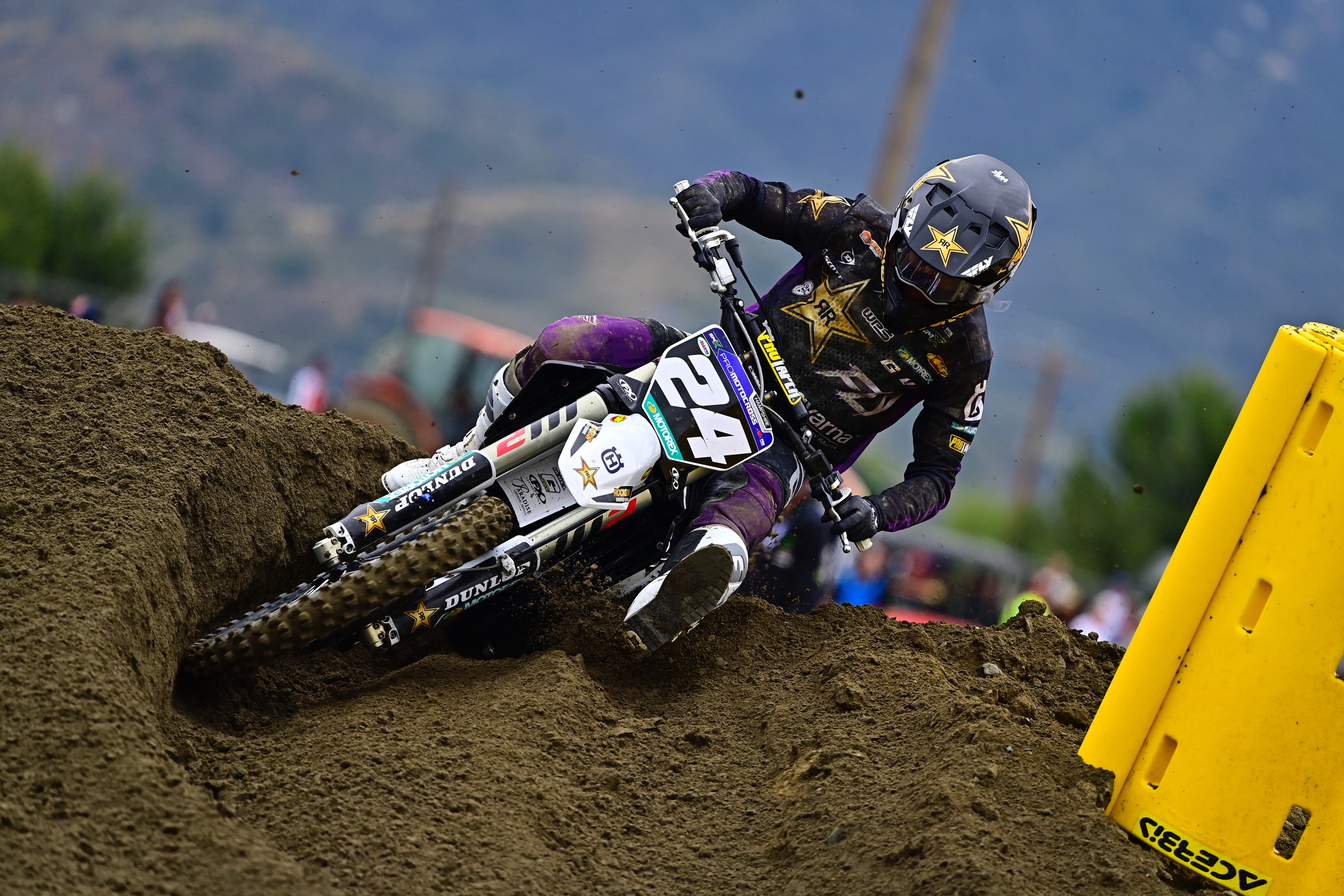 Bench Racing | Fox Raceway National Main Races - Moto-Related ...
