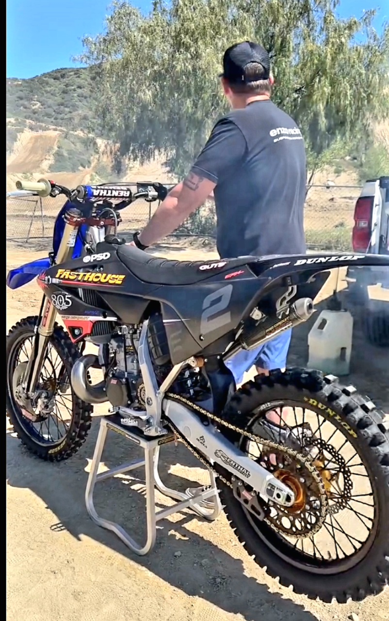 RV's 2-Stroke Bike - Moto-Related - Motocross Forums / Message Boards ...