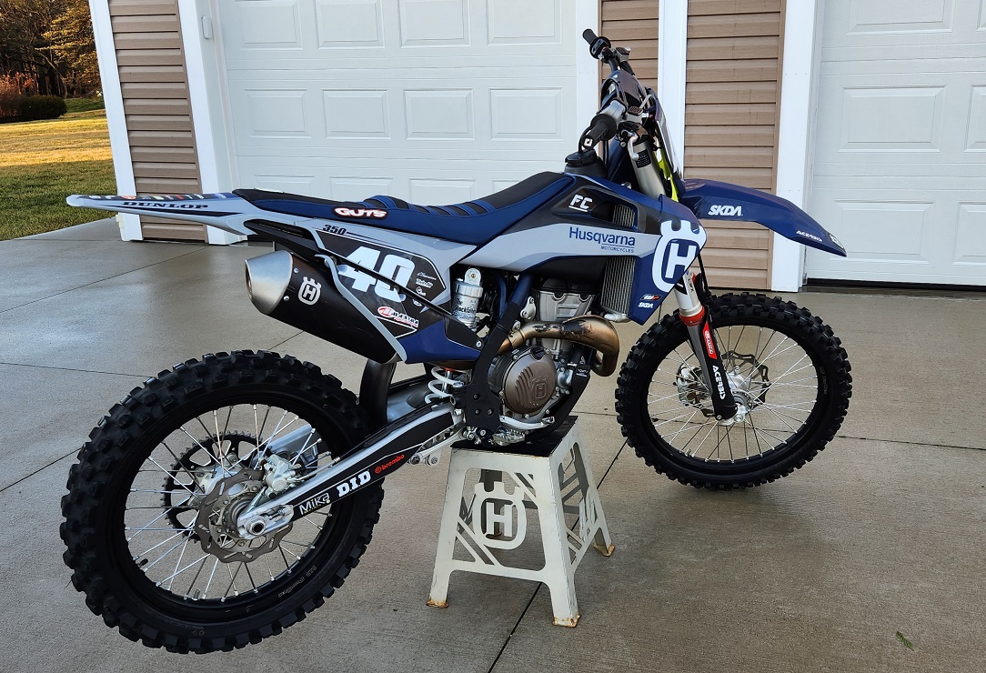 Matte Graphics vs Glossy Graphics - Moto-Related - Motocross Forums ...