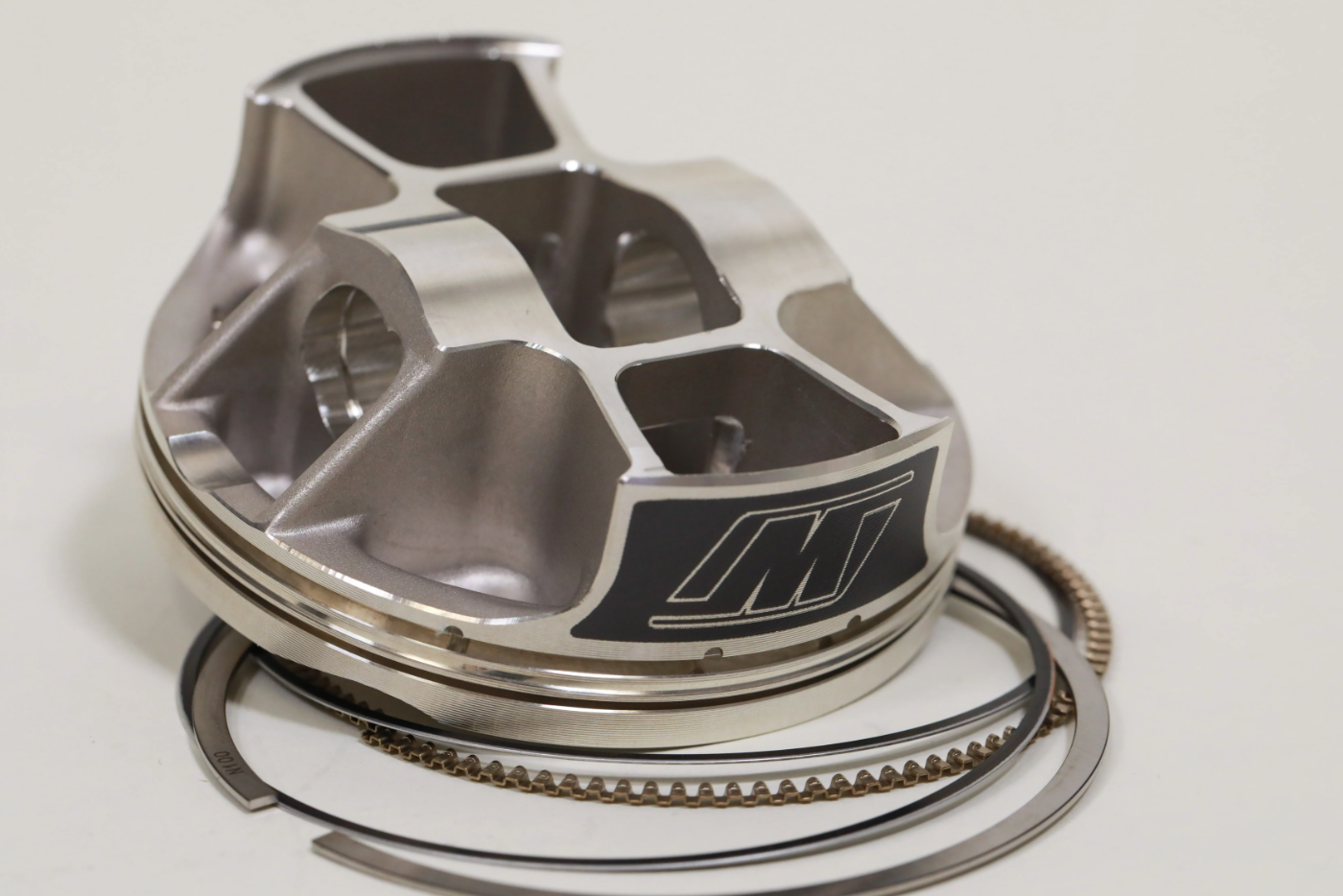 How Wiseco Developed Their Best KTM 350 and 450 Pistons Yet - Motocross Press Release - Vital MX