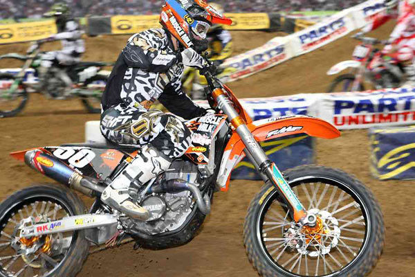 Muscle Milk/MDK/KTM Race Report – St. Louis Supercross - Motocross ...