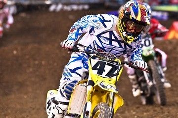 Jason Thomas brings Outlaw Racing "Ace" Handlebars to the Supercross ...