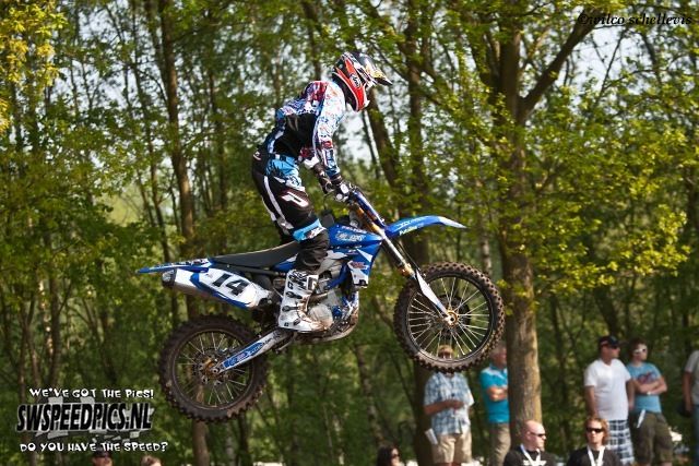 Mixed fortunes for Yamaha van Beers Racing in Valkenswaard‏ - Motocross ...