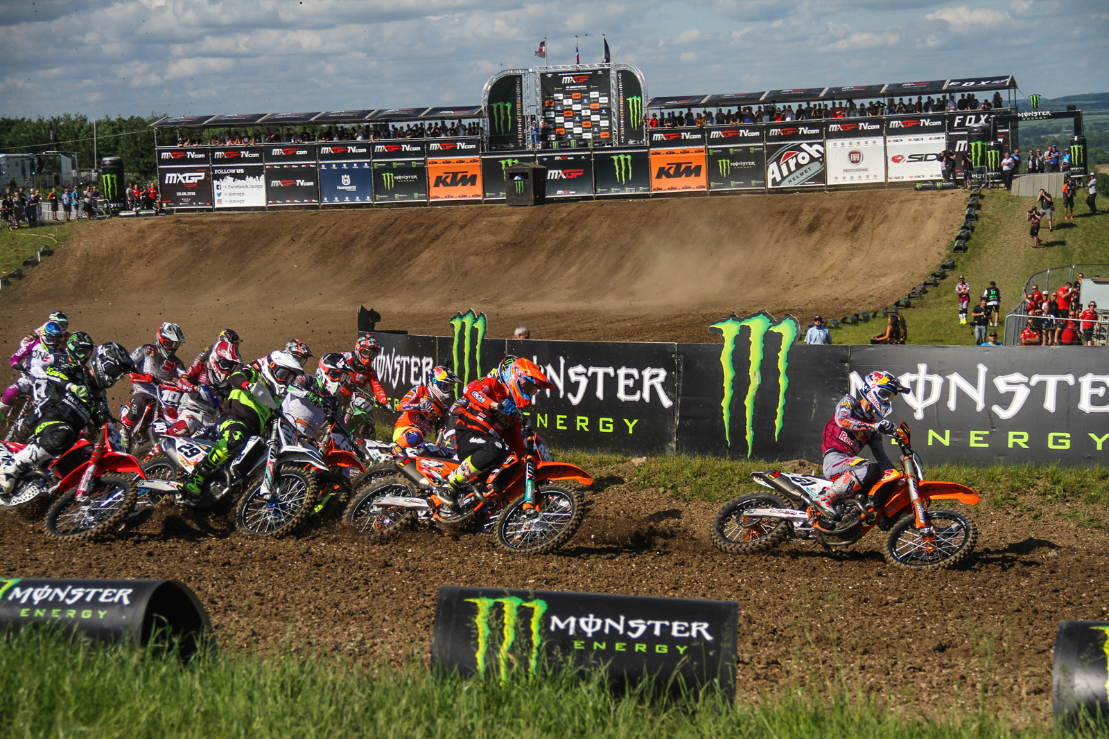 Vital MX Pit Bits: 2018 MXGP of Great Britain - Motocross Feature ...