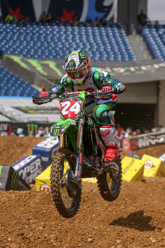 Cooksey, Straight To The Point: Kawasaki’s Hot-And-Cold Night ...