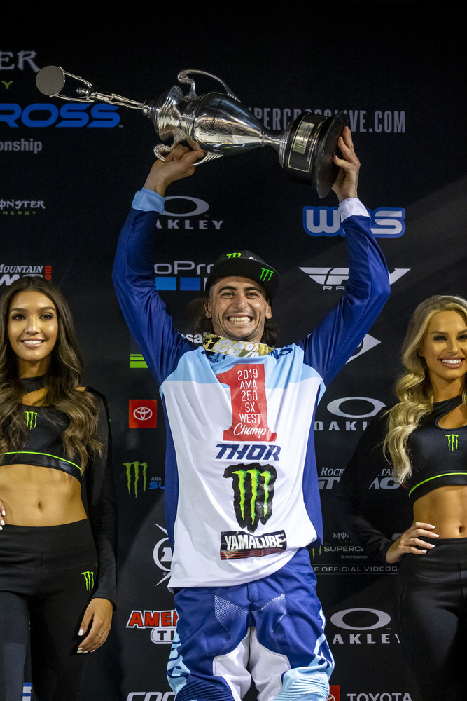 Dylan Ferrandis Inducted Into Yamaha Wall Of Champions - Motocross ...