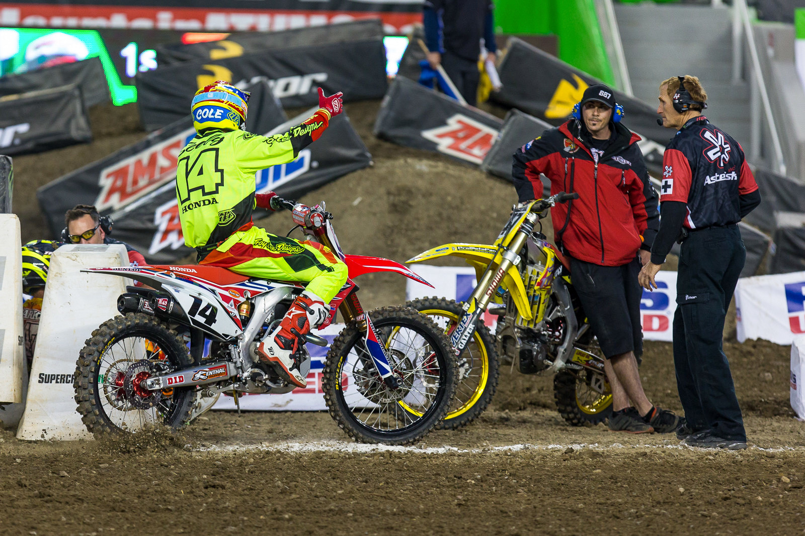 Supercross Flashback: Round 15 - Motocross Feature Stories - Vital MX