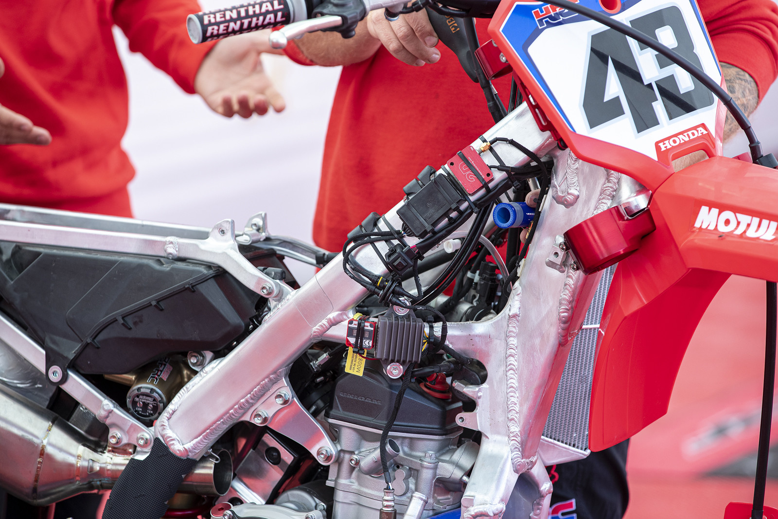 GP Bits: MXGP of Europe | Round 11 - Motocross Feature - Vital MX