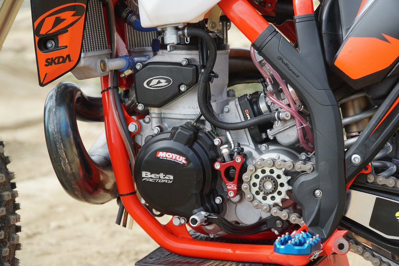 Race Shop Build: 2021 Beta 300 RX 2-Stroke - Motocross Feature Stories ...