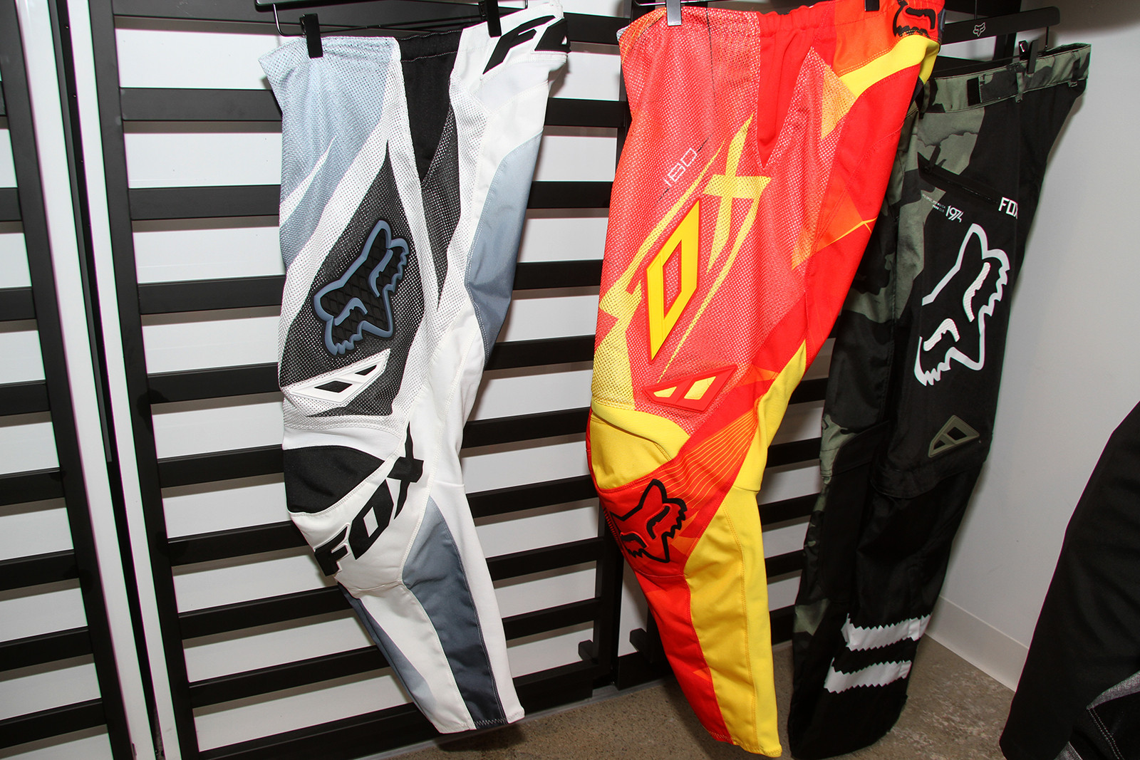 Airline - 2014 Fox Racing Gear Collection - Motocross Pictures - Vital MX