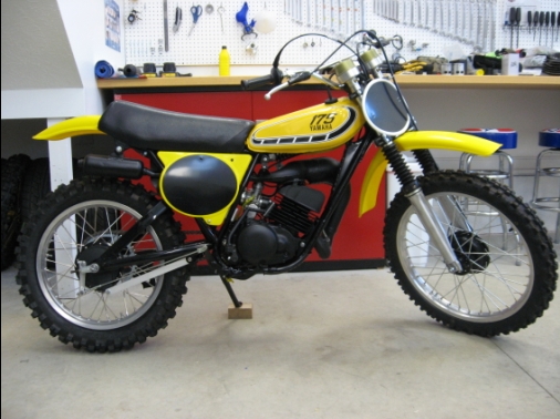 76 Yamaha YZ175 - Original 44 - Motocross Pictures - Vital MX