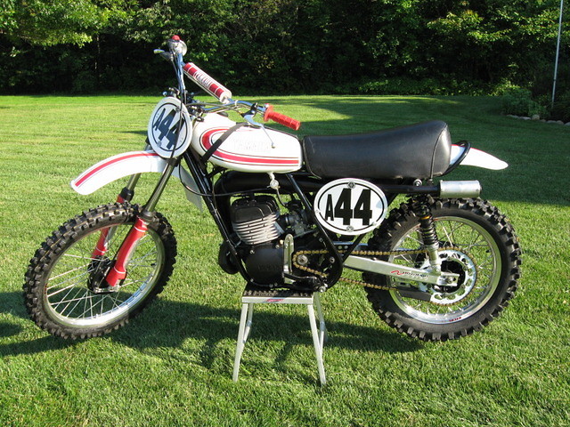 74 YZ-250 - Original 44 - Motocross Pictures - Vital MX