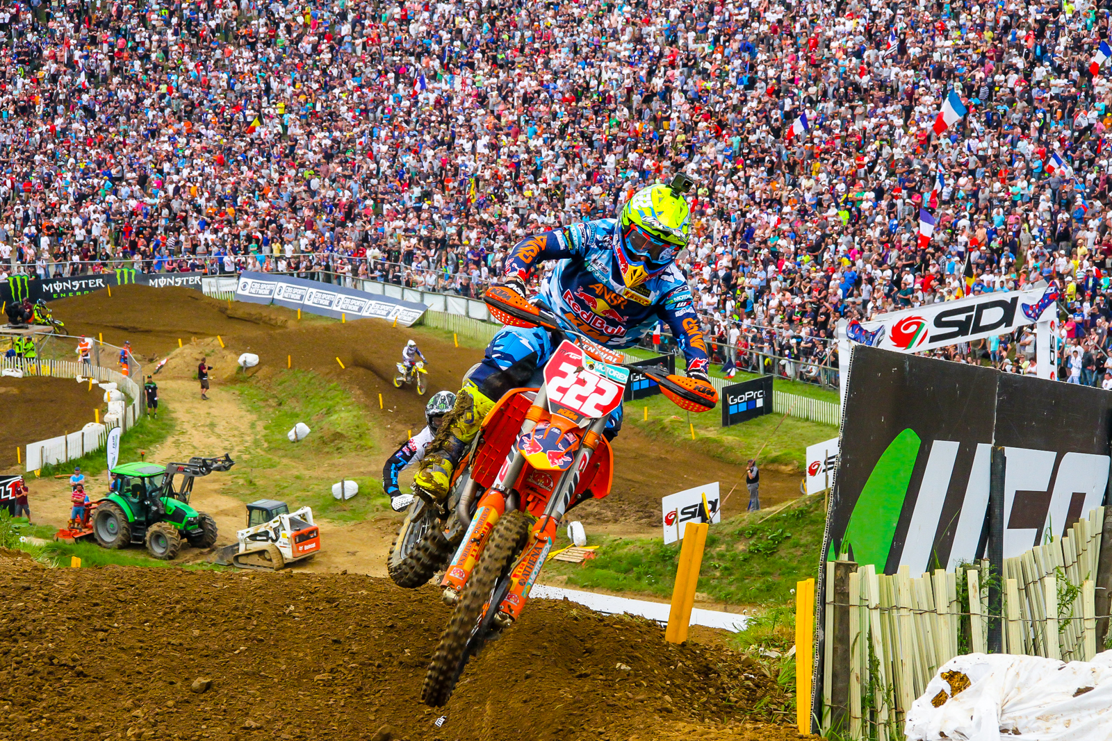 Antonio Cairoli - Vital MX Pit Bits: 2017 MXGP of France - Motocross ...