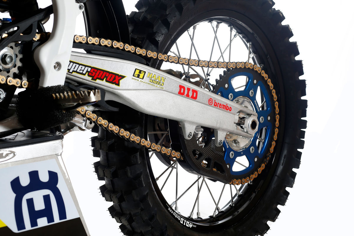 2016 Rockstar Energy Husqvarna Factory Racing FC 450 - First Look: 2016 ...