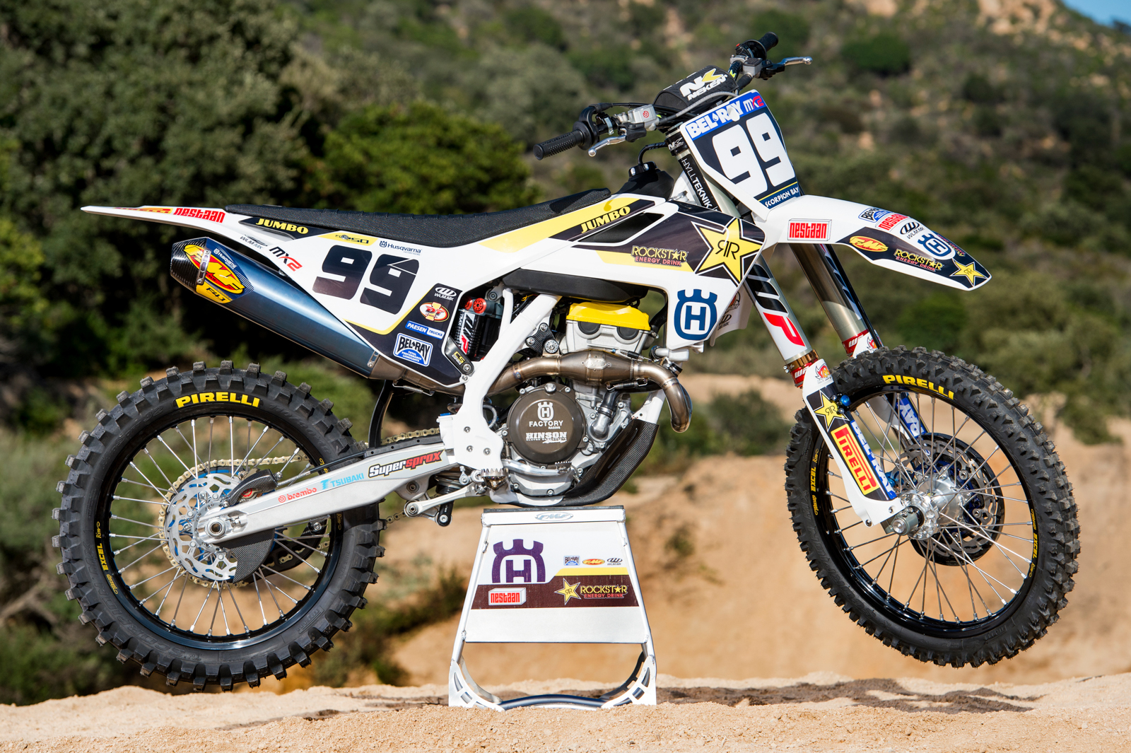 Max Anstie's 2016 Rockstar Husqvarna Factory Racing FC 250 - First Look ...