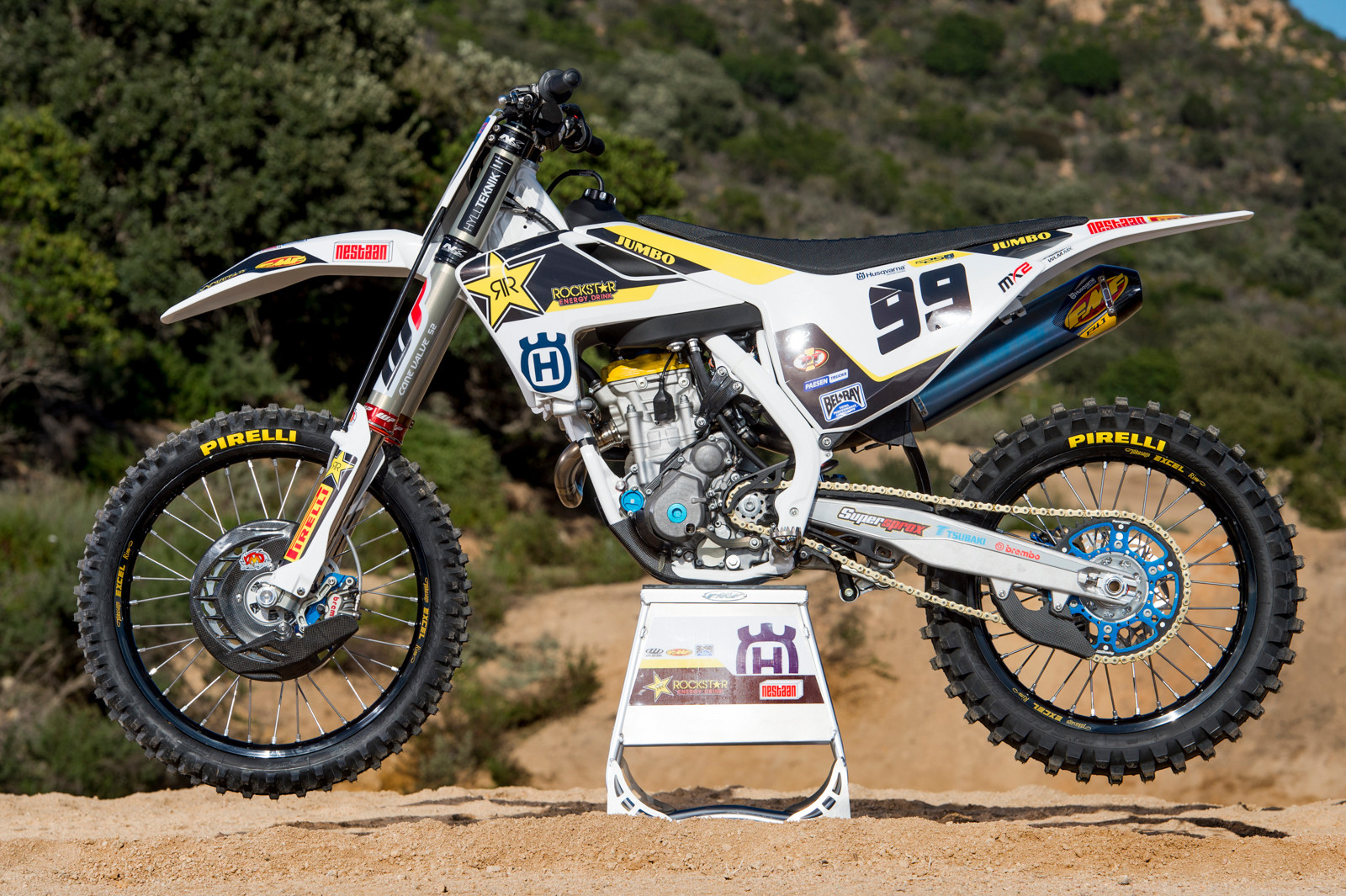 Max Anstie's 2016 Rockstar Husqvarna Factory Racing FC 250 - First Look ...