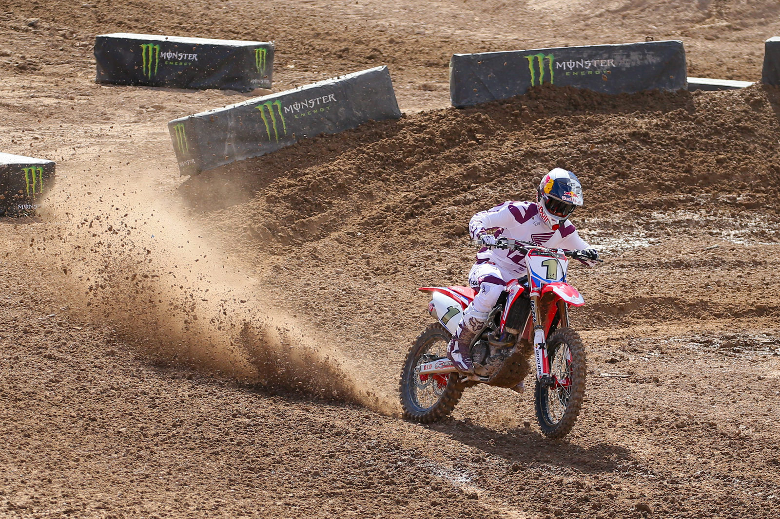 Fox LE Ken Roczen Signature Gear - Vital MX Pit Bits: 2016 Monster ...