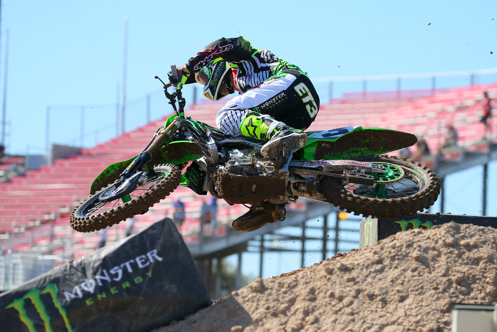 Eli Tomac - Vital MX Pit Bits: 2016 Monster Energy Cup - Motocross ...