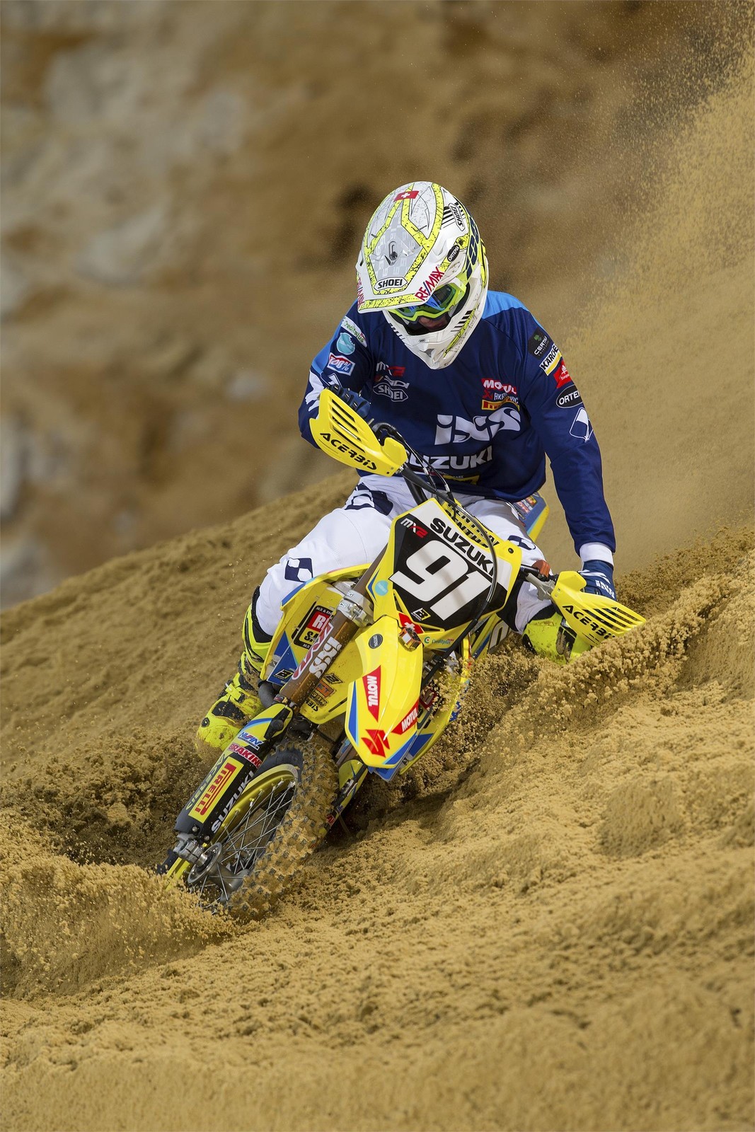 Jeremy Seewer - First Look: 2017 Suzuki World MX2 Team - Motocross ...