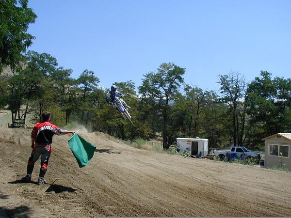 Green Flag - finishlineflager - Motocross Pictures - Vital MX