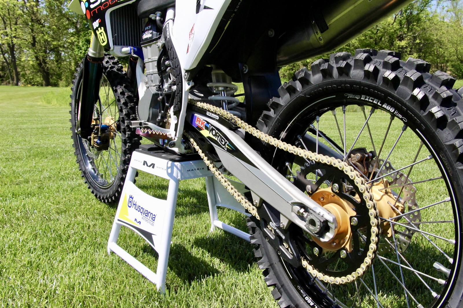 2017 Husqvarna FC450 - SLF Motion Edition - MOTO120's Bike Check - Vital MX