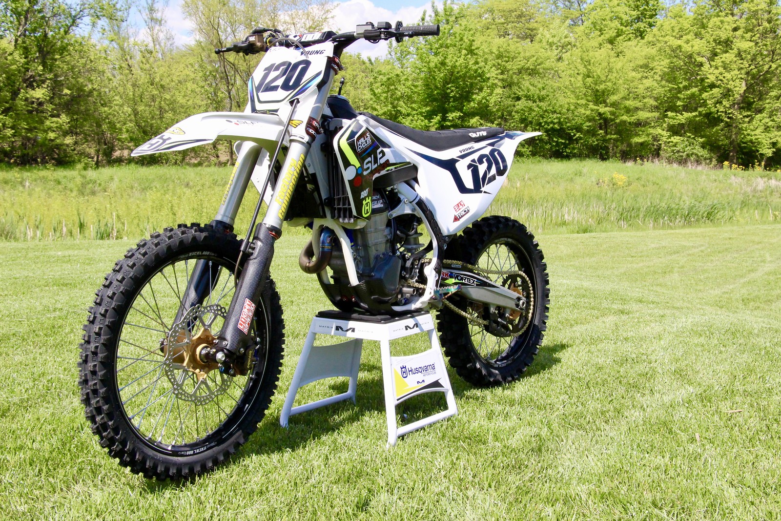 2017 Husqvarna FC450 - SLF Motion Edition - MOTO120's Bike Check - Vital MX
