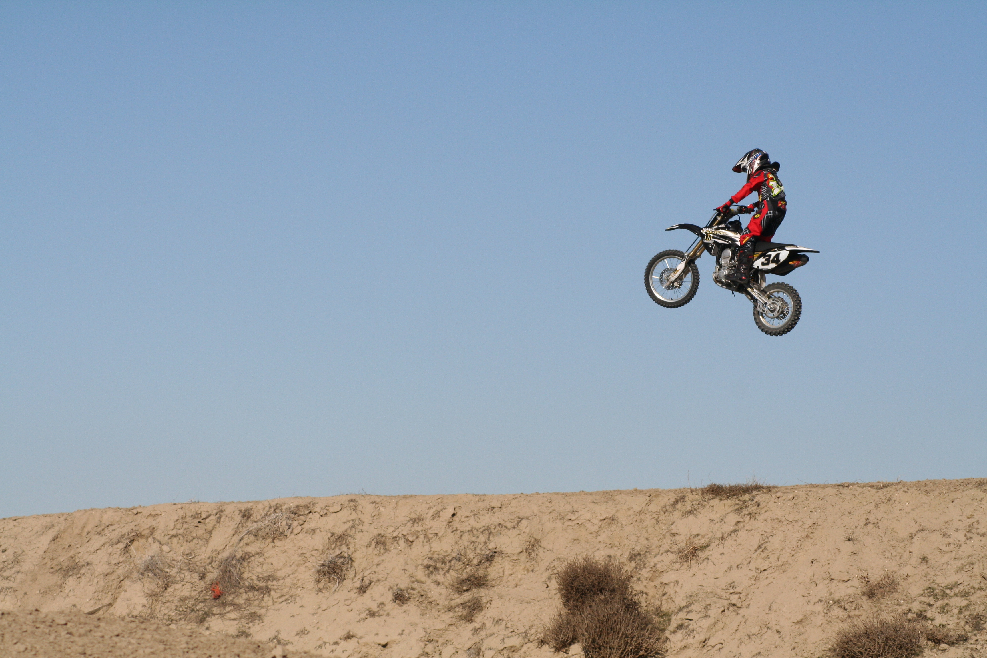 IMG_5051 - 34's mechanic - Motocross Pictures - Vital MX