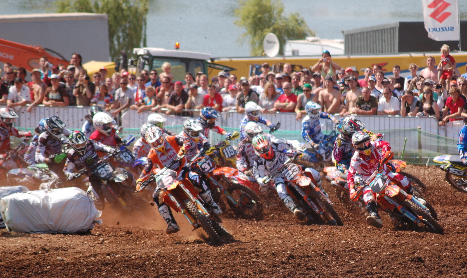 Holeshot - DanG - Motocross Pictures - Vital MX