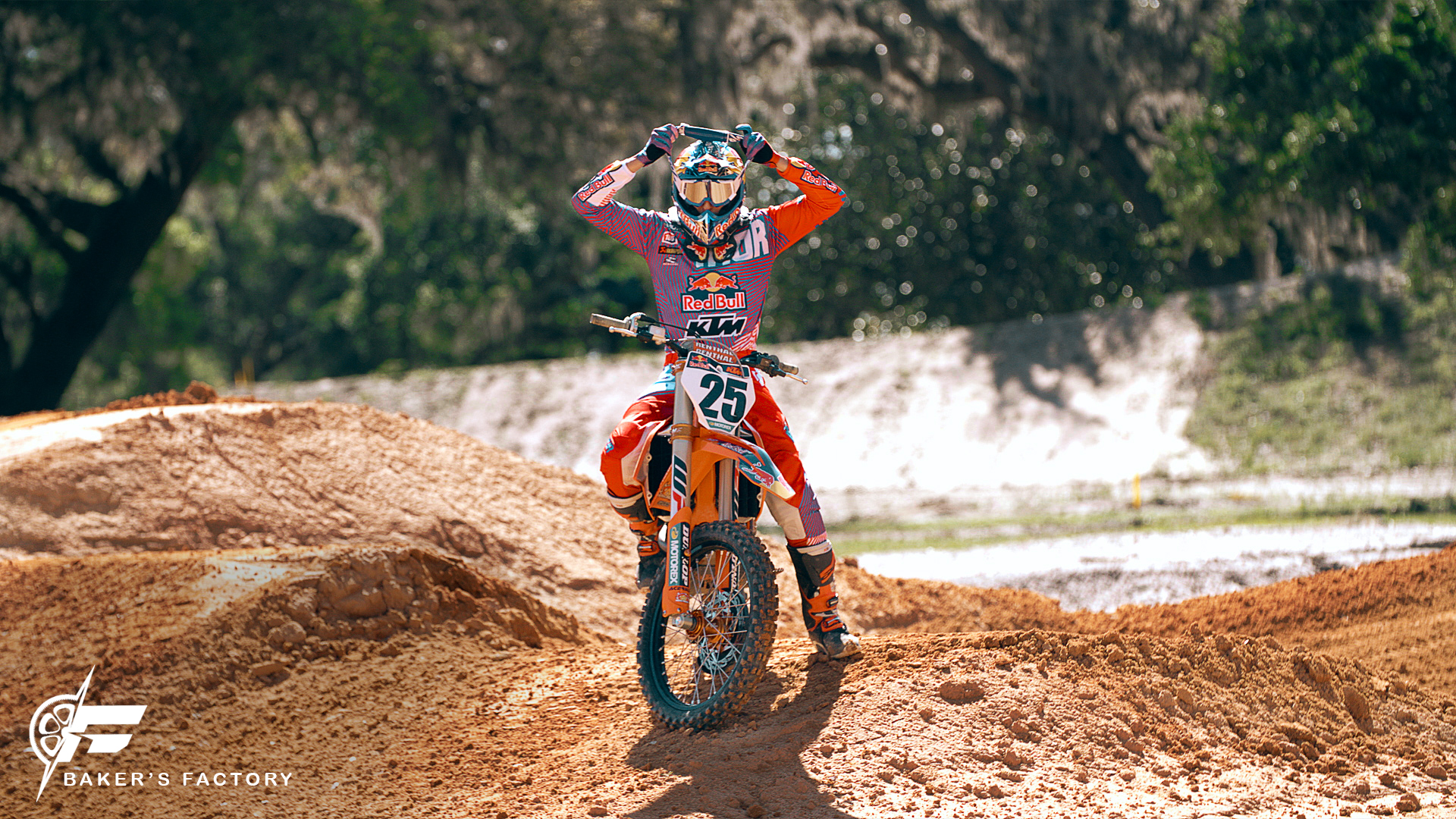 Bakers Factory: On the Championship Hunt - Surge Unlimited - Motocross ...