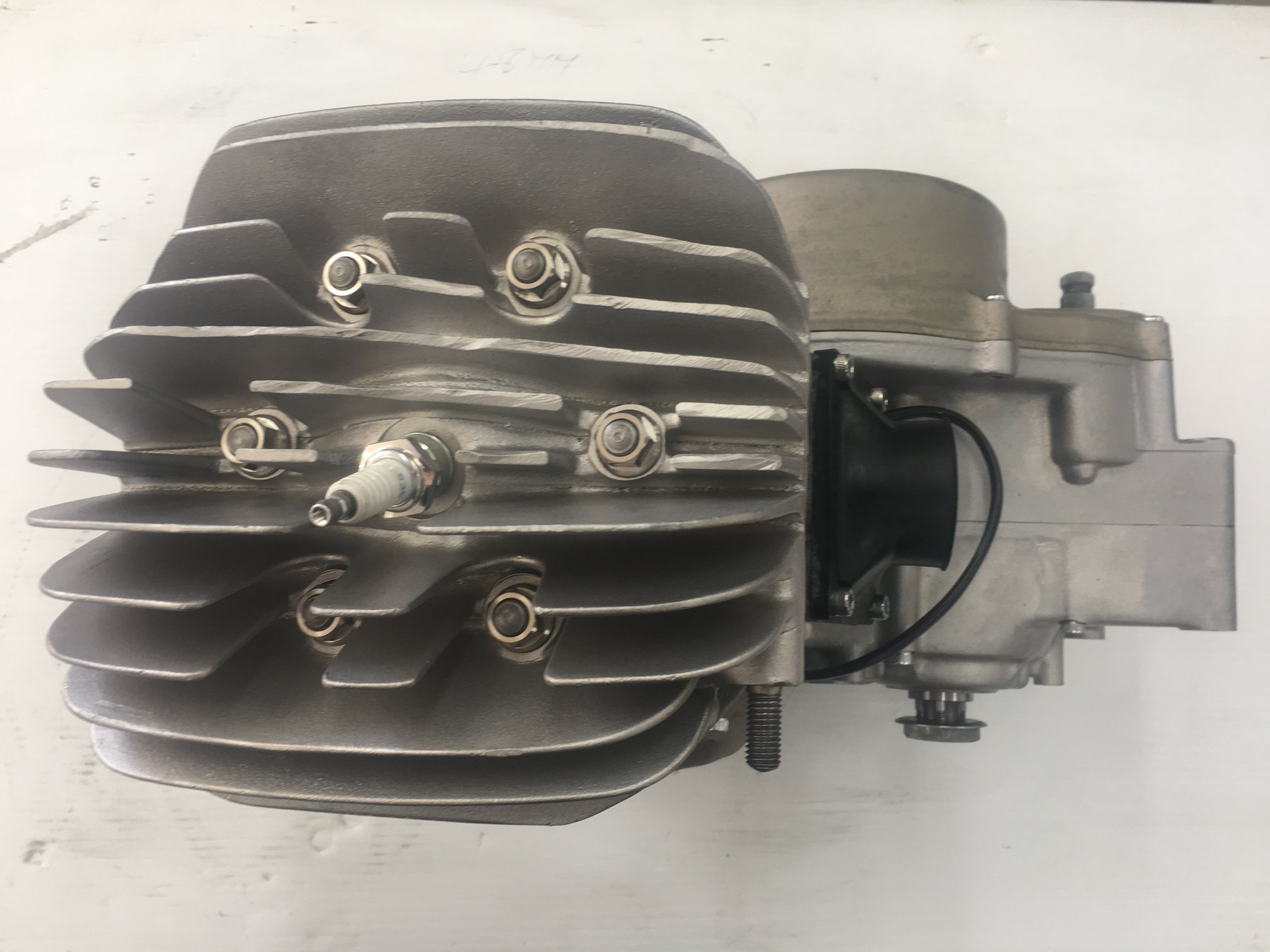 SR 380 Motor (2) - Rosco_Holden - Motocross Pictures - Vital MX