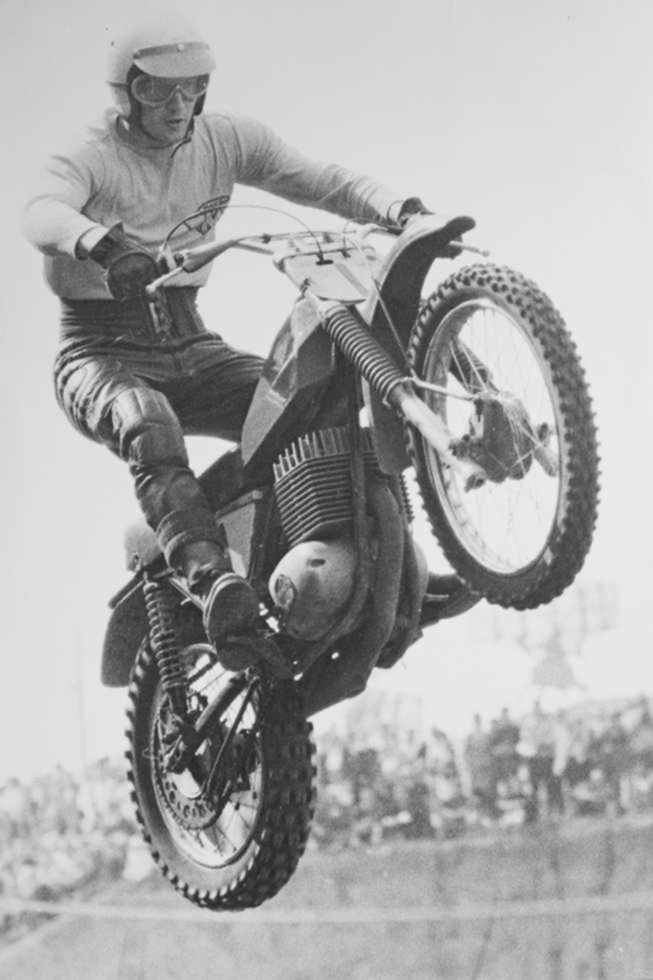 Adolf Rennbilder 2 8x8 - Sonja Weil - Motocross Pictures - Vital MX