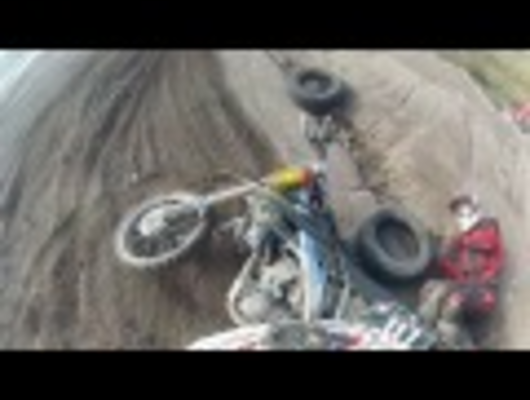 Dislocated Shoulder crash - MotoTrailsOz - Motocross Videos - Vital MX