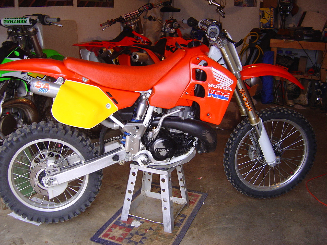 Tony Blazier's 1990 Honda CR500R - tblazier's Bike Check - Vital MX