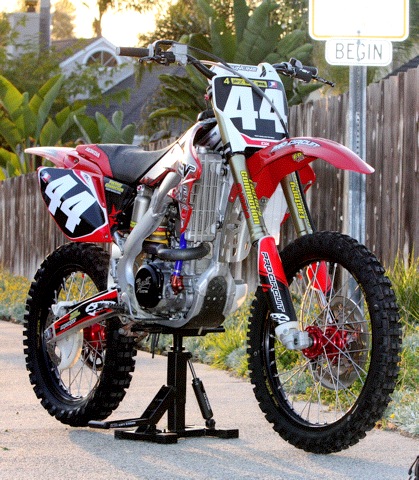 REV MOTO's Honda - REV MOTO's Bike Check - Vital MX