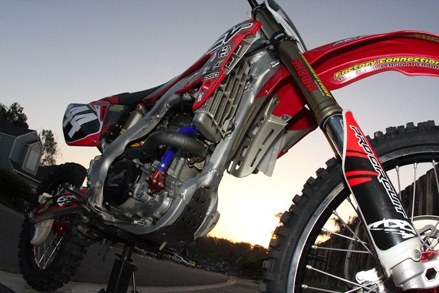 REV MOTO's Honda - REV MOTO's Bike Check - Vital MX