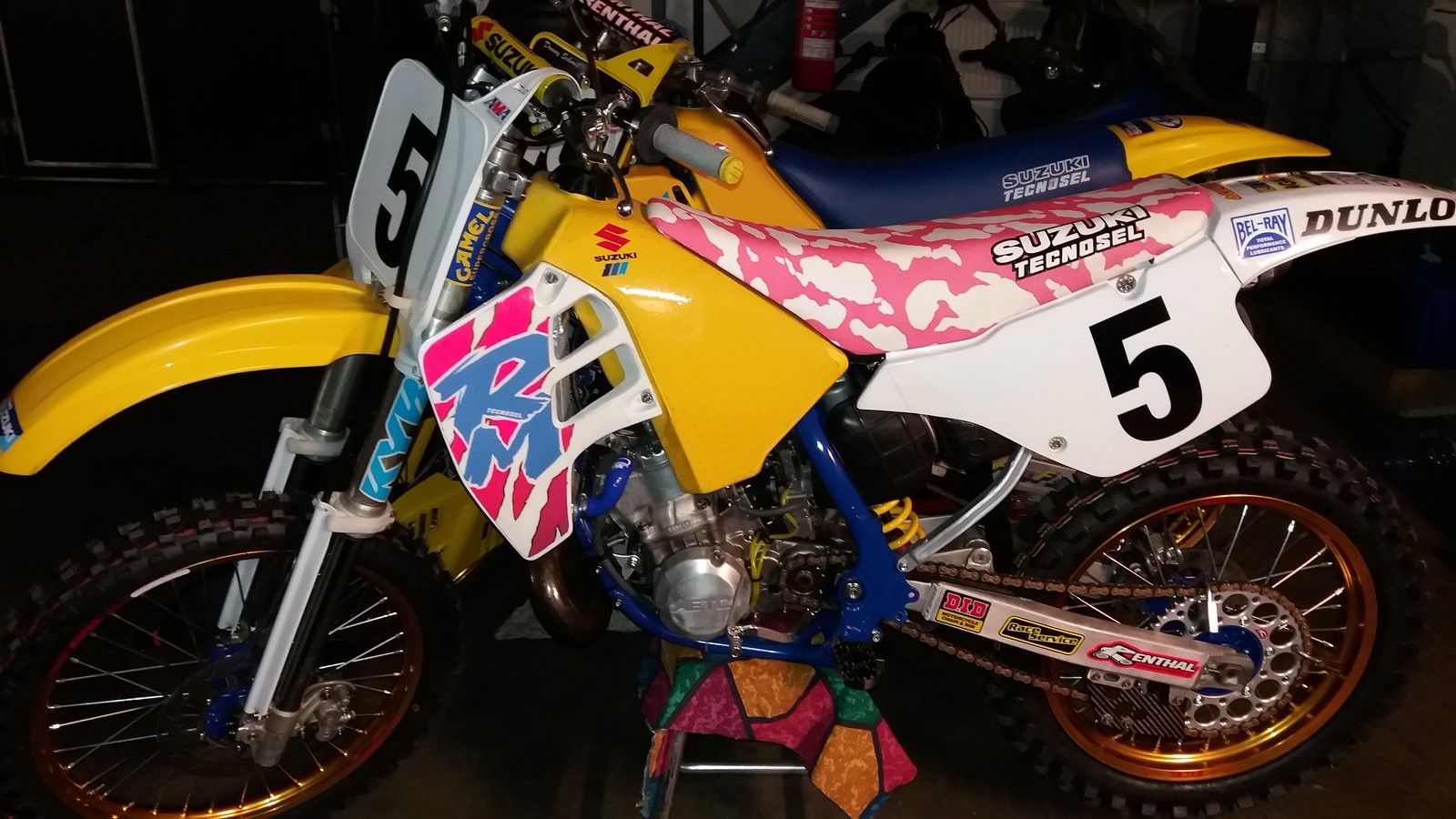 SUZUKI RM 250 1990 sold - RaceService's Bike Check - Vital MX