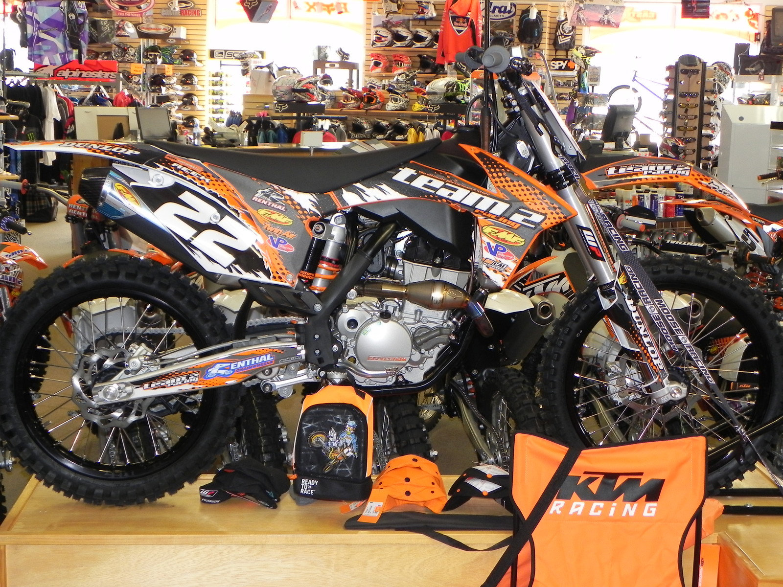 Team bikes ktmpartsdirect.com / Team 2 Racing - ktmpartsdirect.com ...