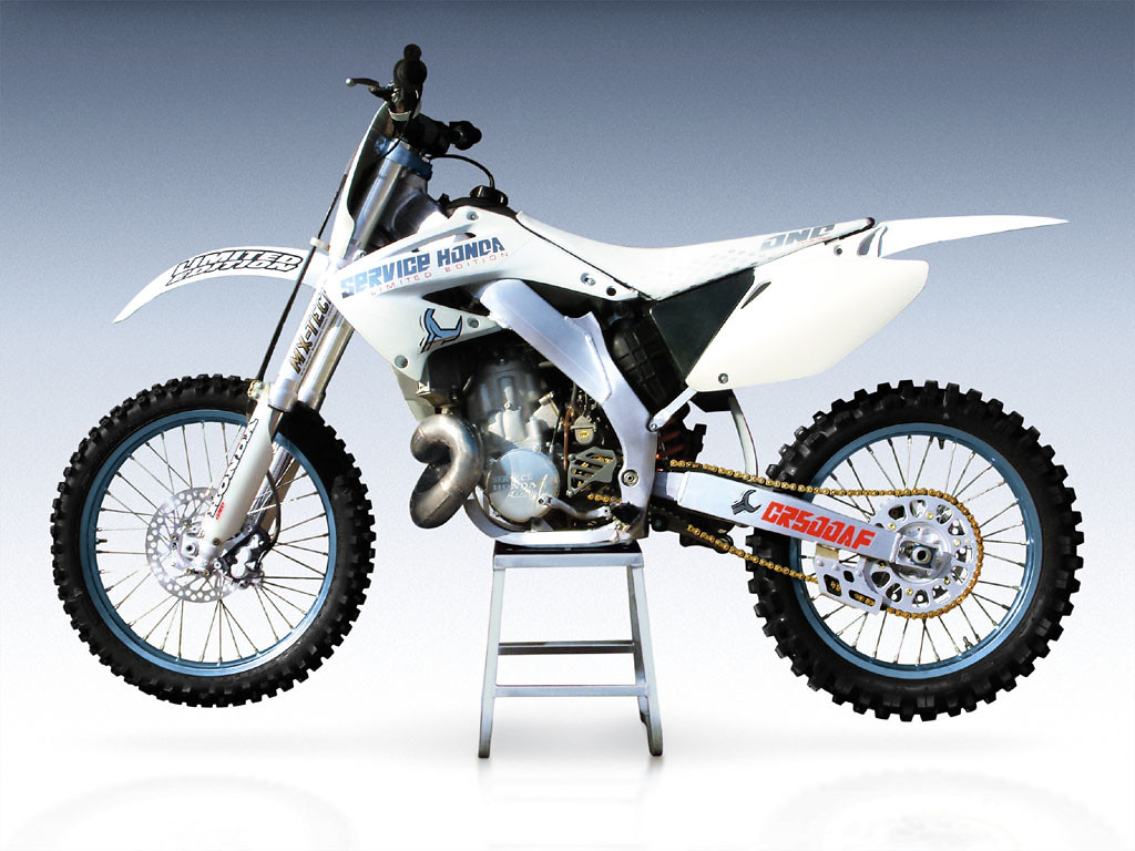 CR500AF Limited Edition - AJ - Motocross Pictures - Vital MX