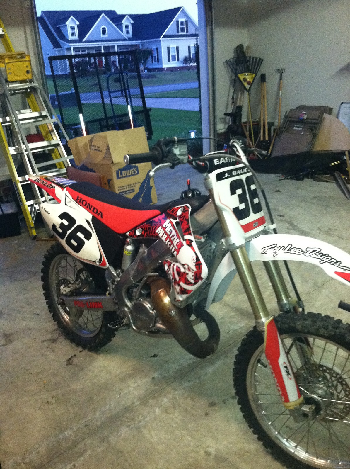 2007 CR 125 For Sale On Ebay!! Auction Ends Aug 29 at 3:15 - 2007CR125 ...